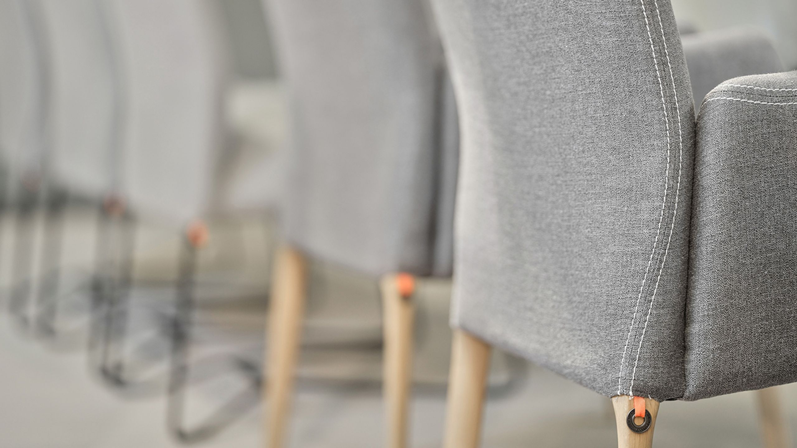 Mobitec, Belgisch designmerk voor tafels en stoelen - Mobitec - Passion ...