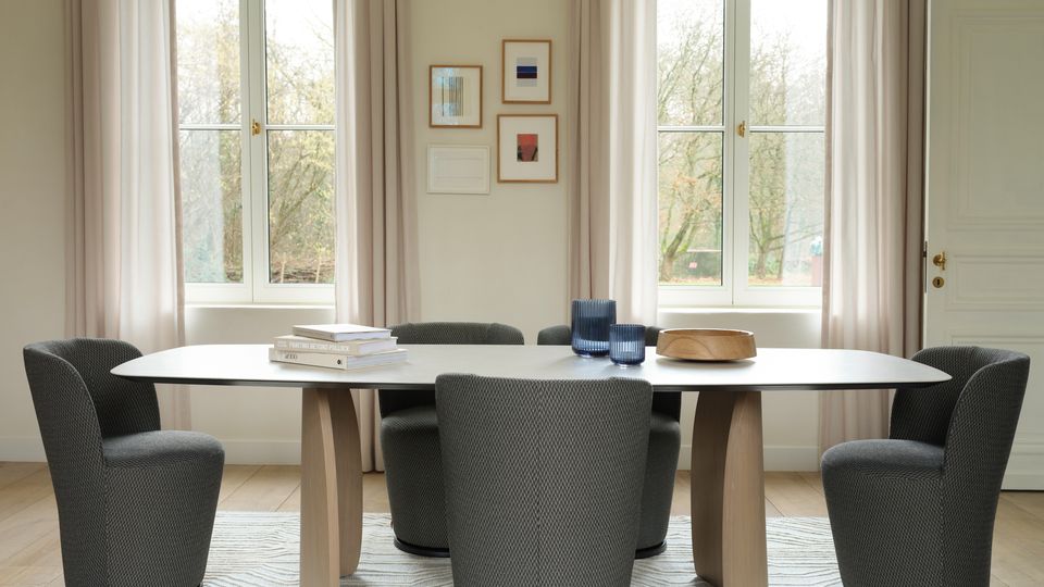 Table - DOLMEN T0100 | Mobitec