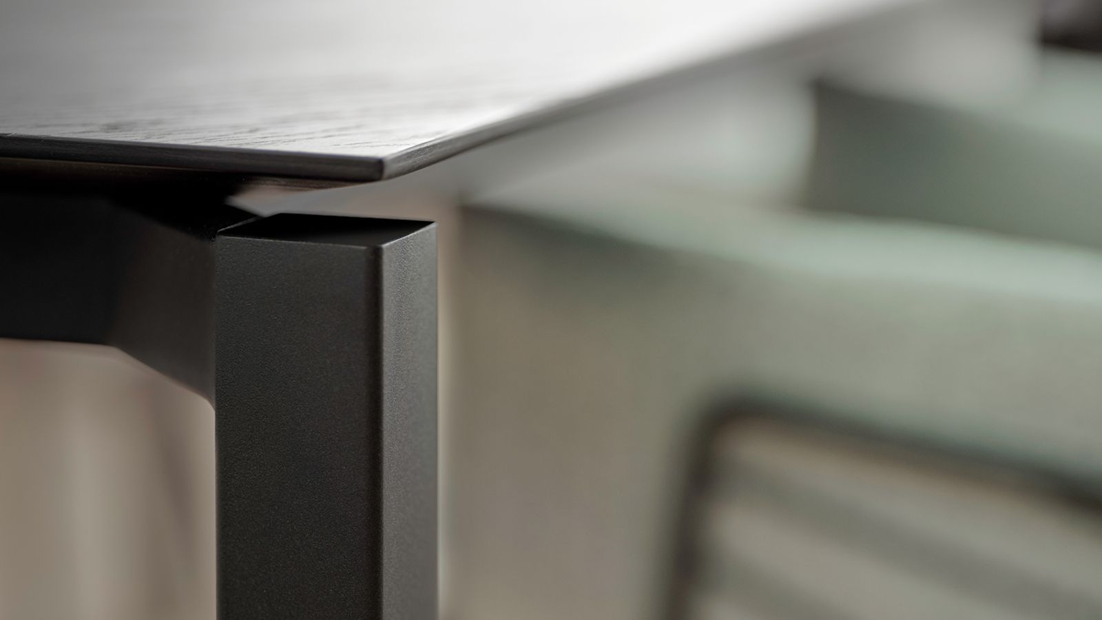 Table - FLOAT T1201 | Mobitec